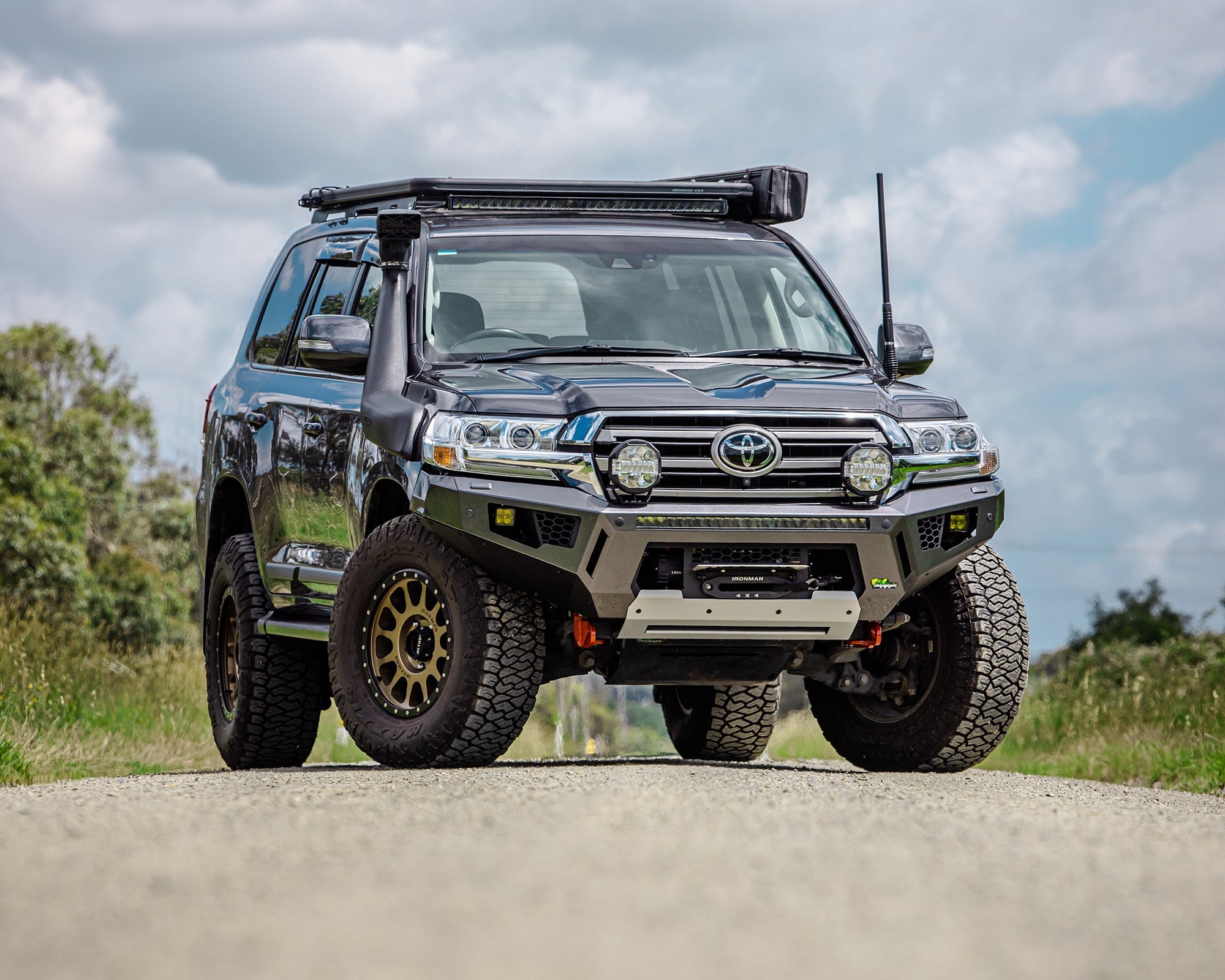 Raid Bull Bar – Ironman 4x4 International