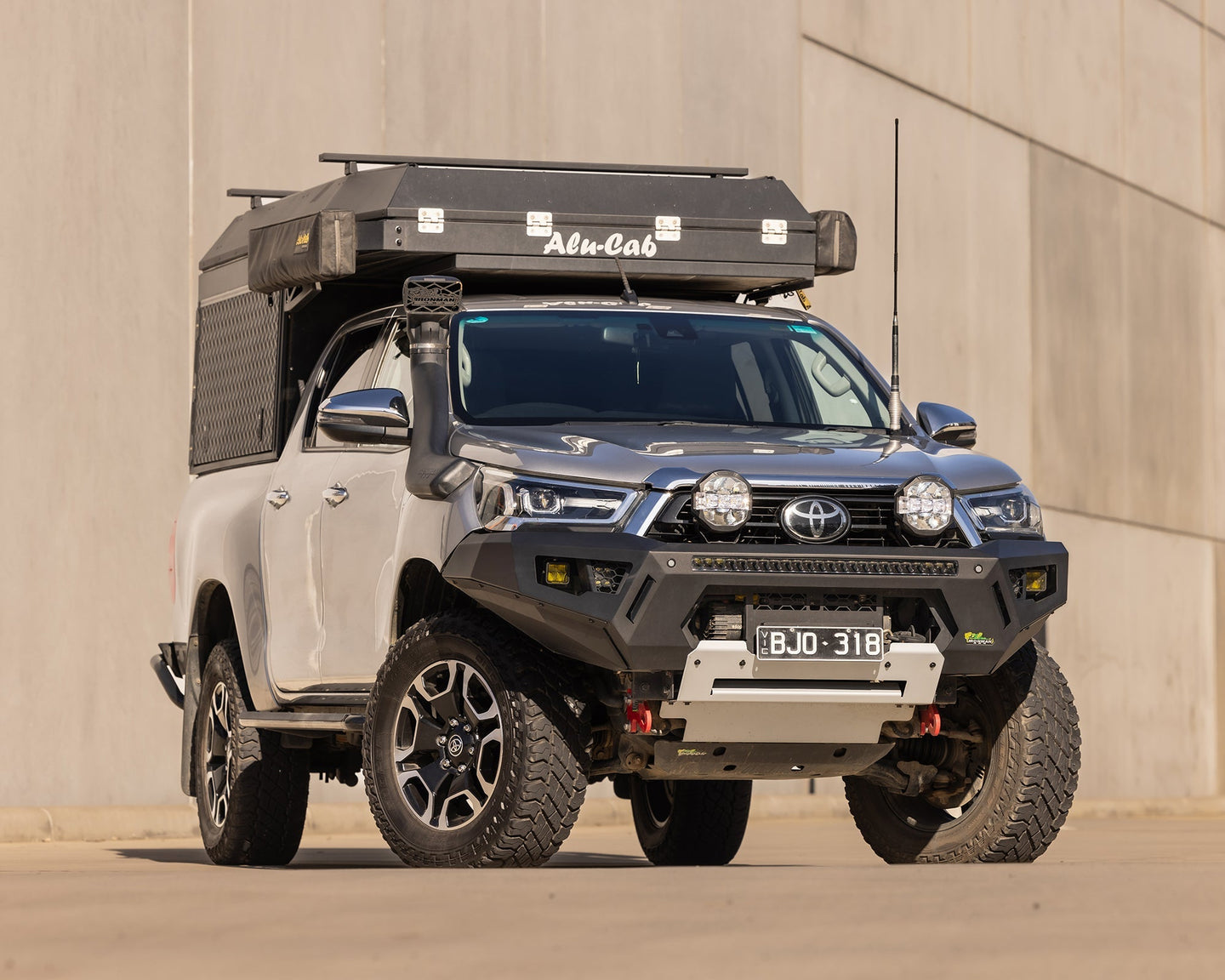 Raid Bar & Lights Kit – Ironman 4x4 International
