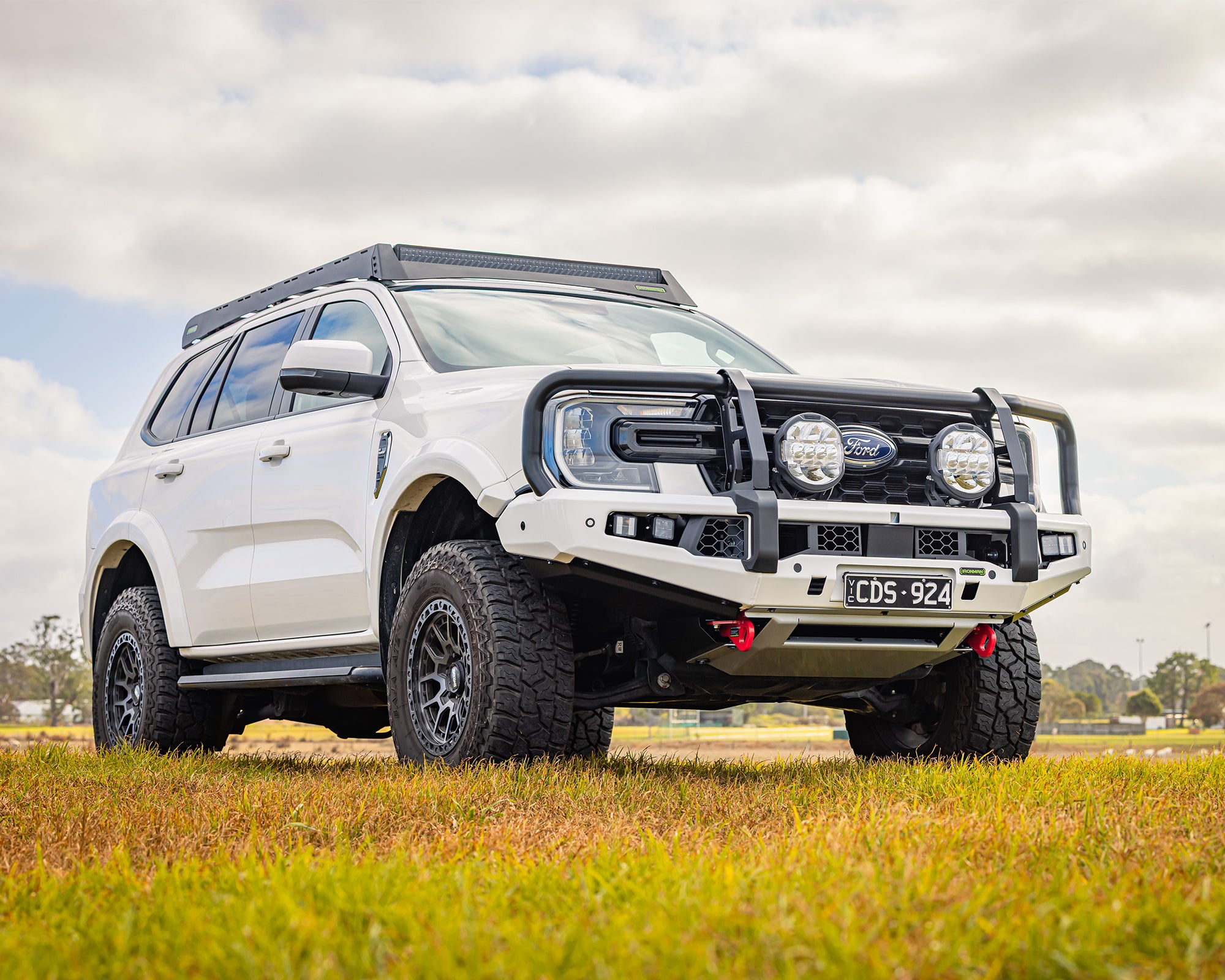 APEX Bull Bar & Lights Kit – Ironman 4x4 International