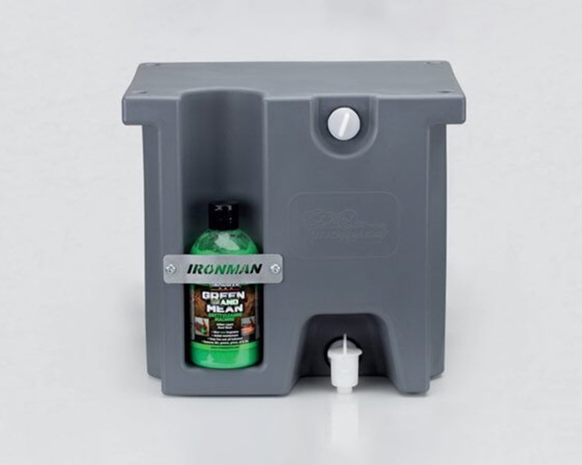 Water Tank (15L, Undertray, Tap) – Ironman 4x4 International