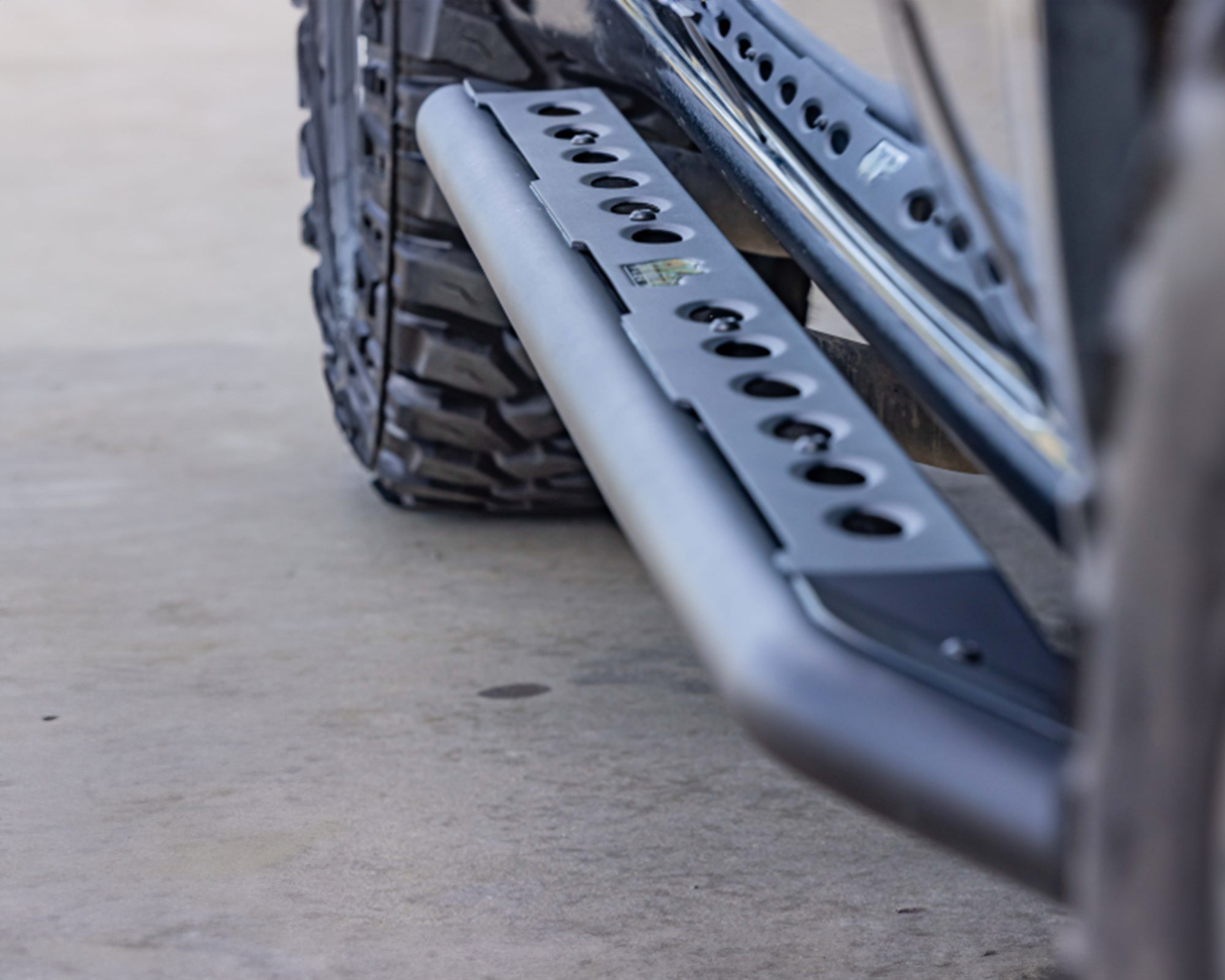 Side Steps – Ironman 4x4 International