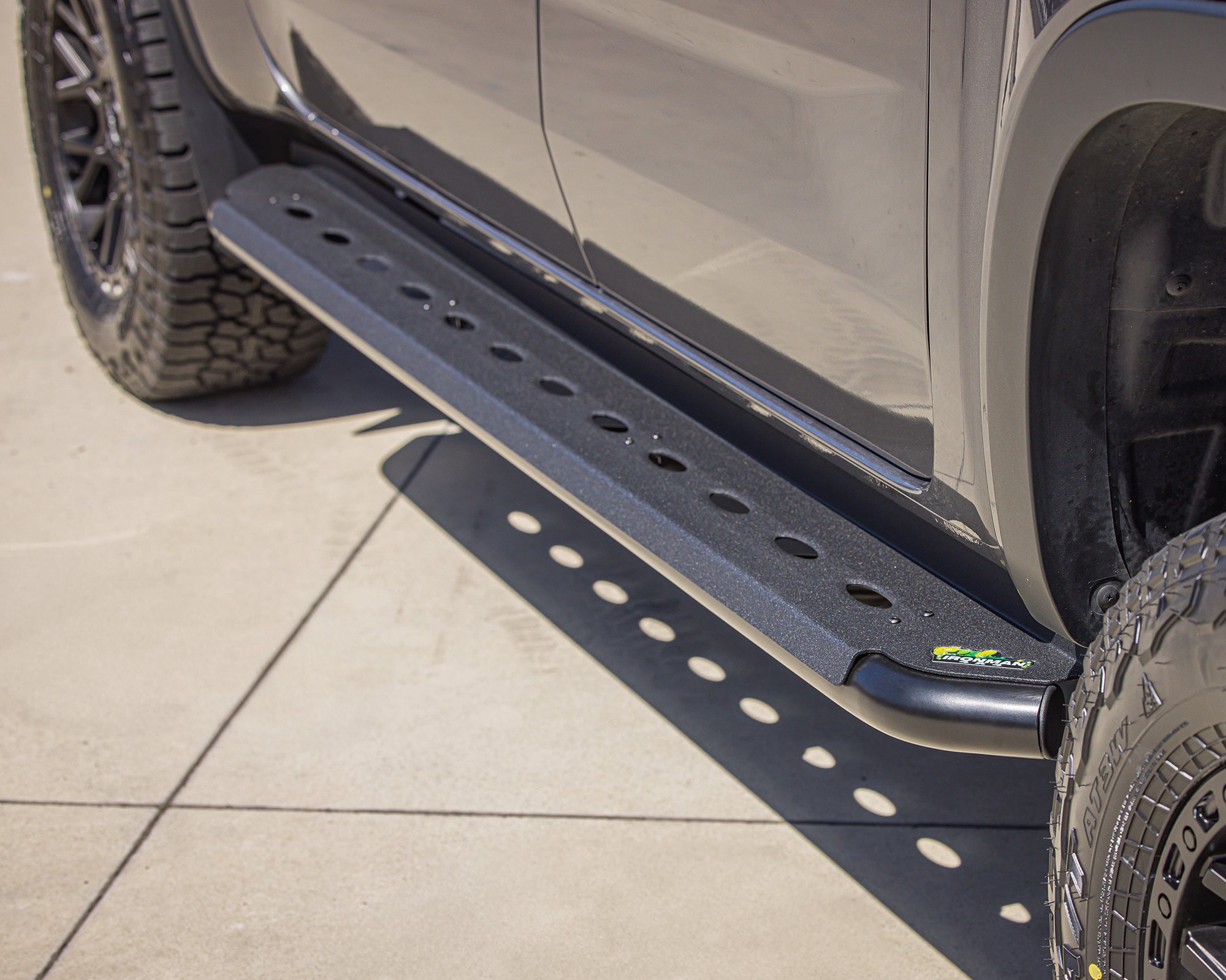 Premium Side Steps – Ironman 4x4 International
