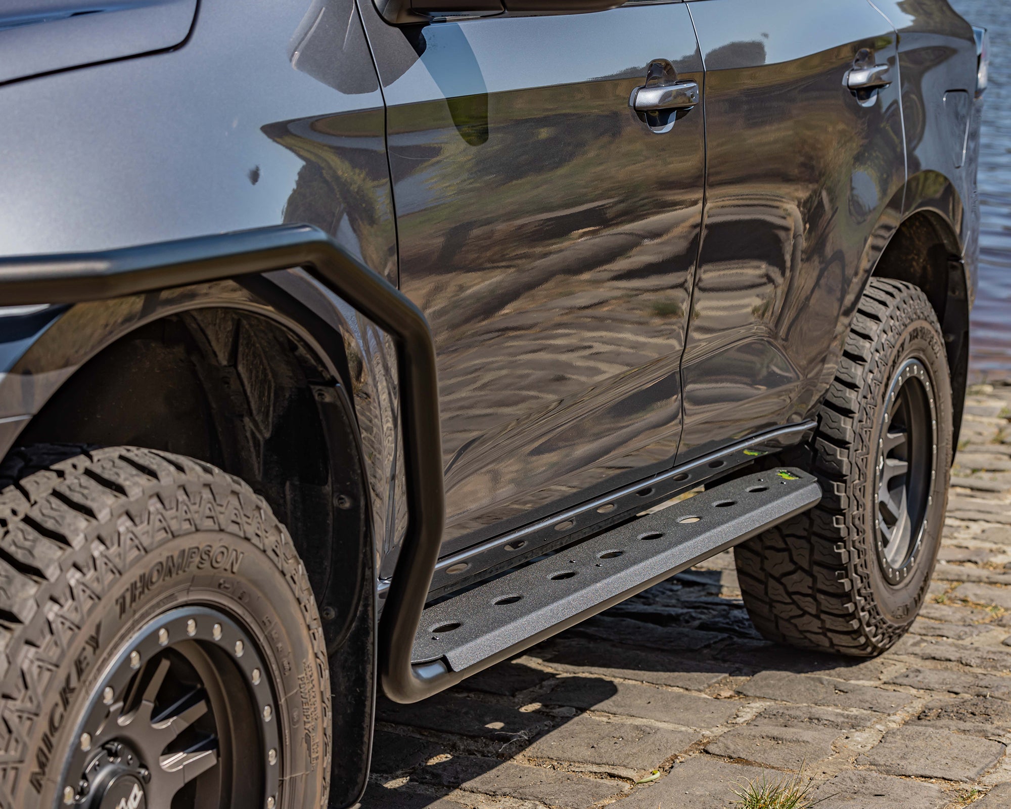 Premium Side Rails – Ironman 4x4 International