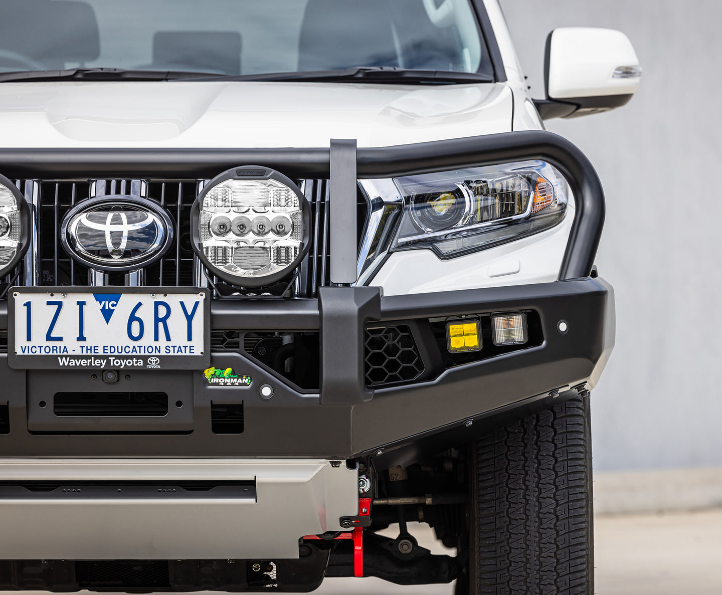 APEX Bull Bar – Ironman 4x4 International