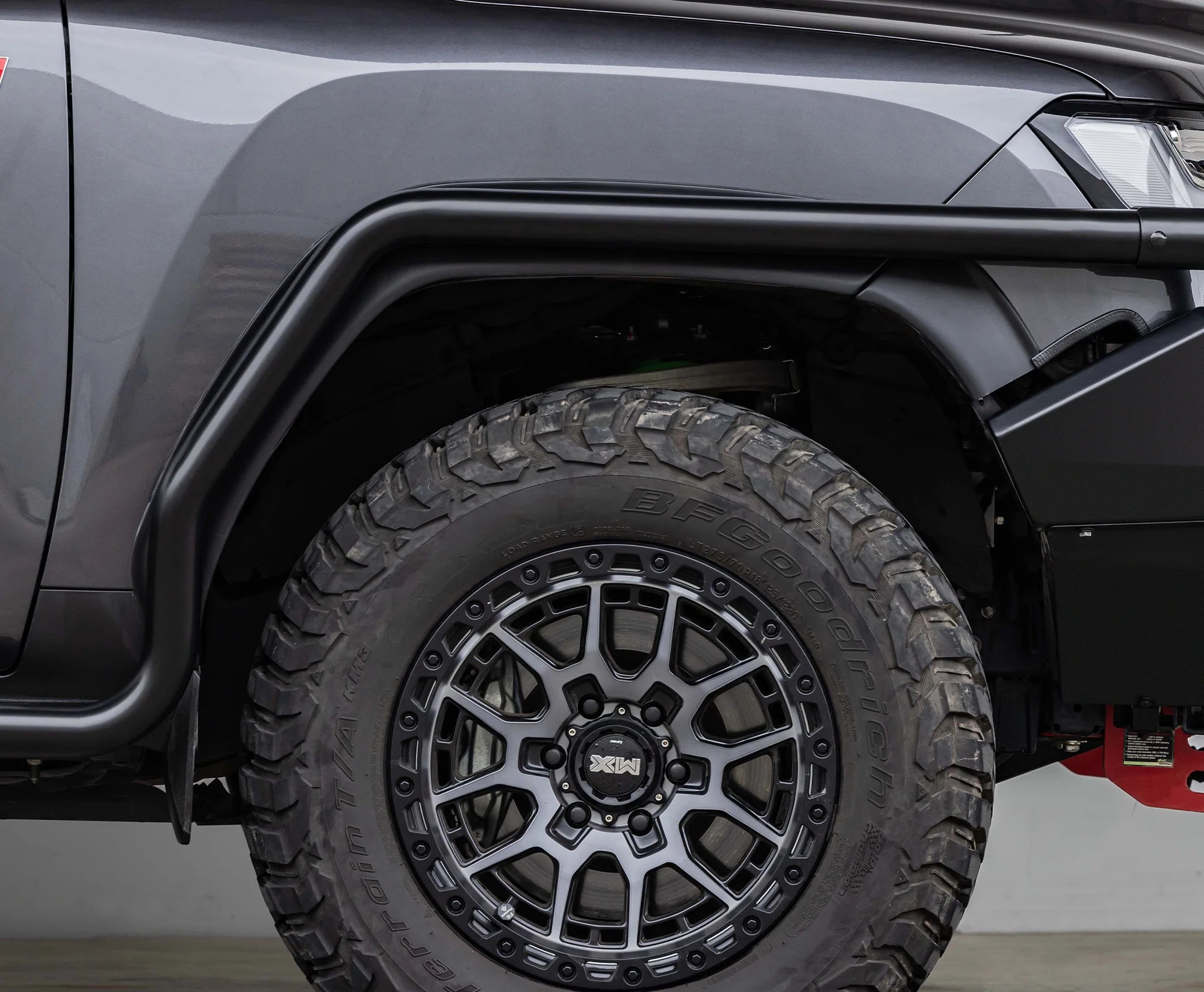 Premium Side Rails – Ironman 4x4 International