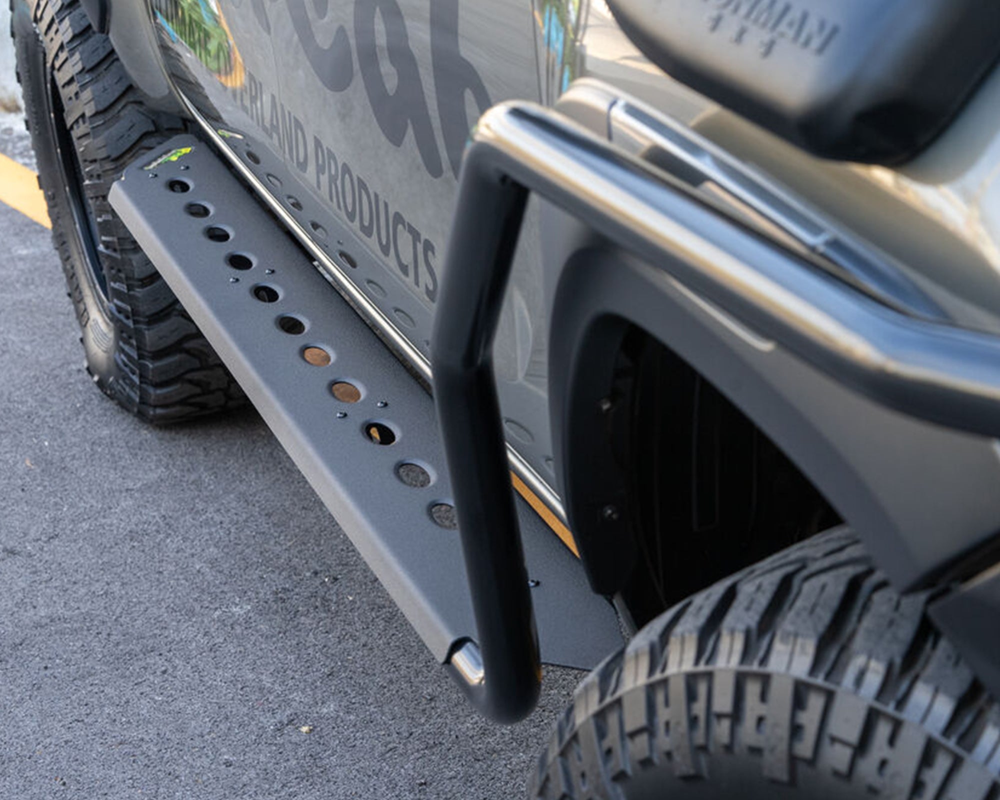 Premium Side Rails – Ironman 4x4 International